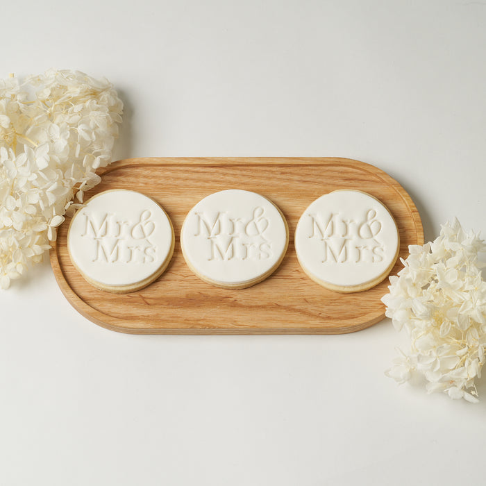 Shop Handmade Custom Fondant Icing Sugar Wedding & Engagement Mr & Mrs ...